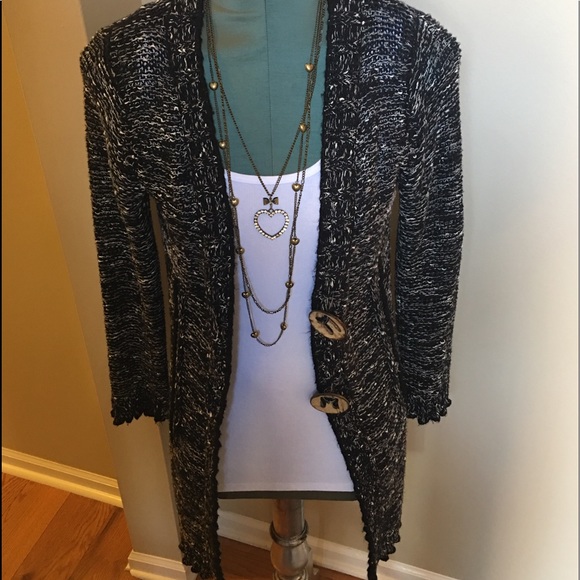 Vertigo Paris | Sweaters | Vertigo Paris Blackwhite Sweater L | Poshmark